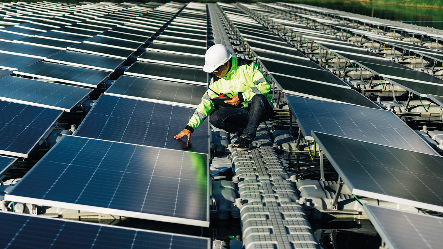 CROSS: Learning from others’ experience - Project Safety Journal