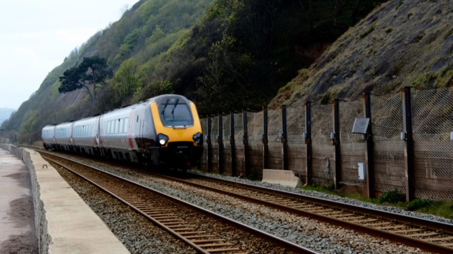 Near miss train incident blamed on informal communication