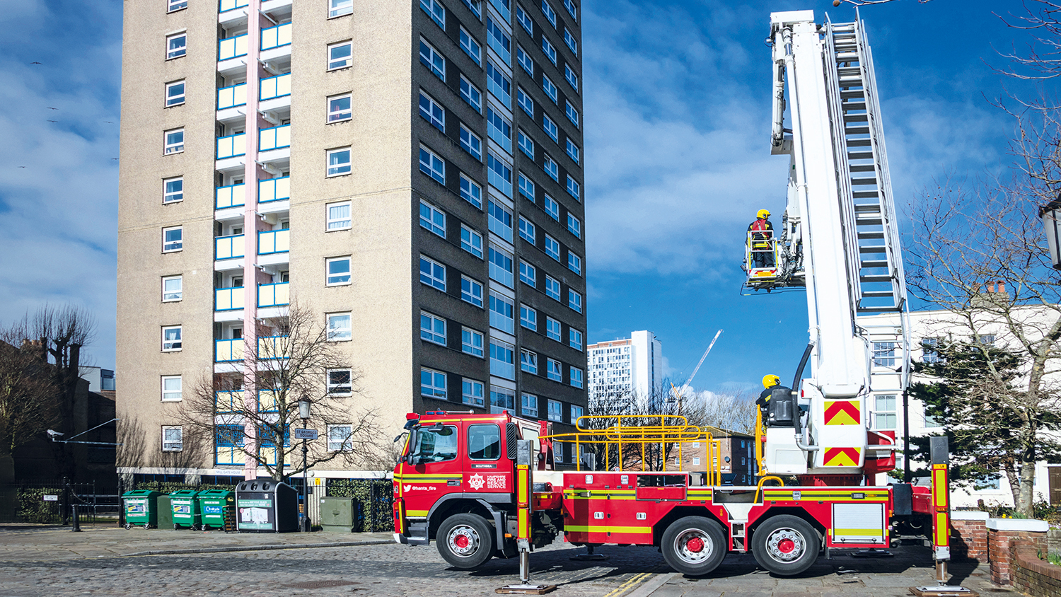 Number of high-rise block fires down by 17% in past 10 years - Project ...